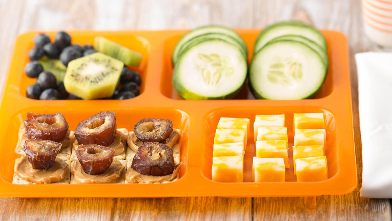 Bento Box with Peanut Butter and Date Cracker Bites